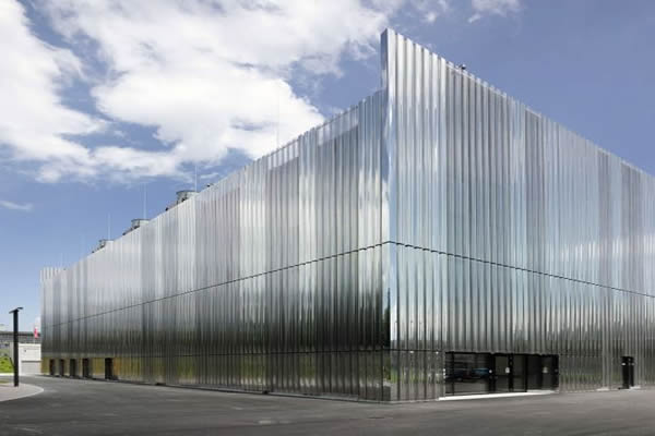 Fachadas Metálicas: 30 modelos de projetos modernos